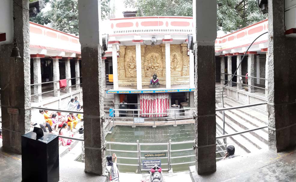 The Amazing Mystery Surrounding 400 Year Old Shiva Temple in Bangalore