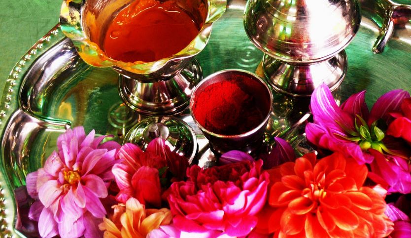 Everything you need to know about flowers offered to Hindu Deities