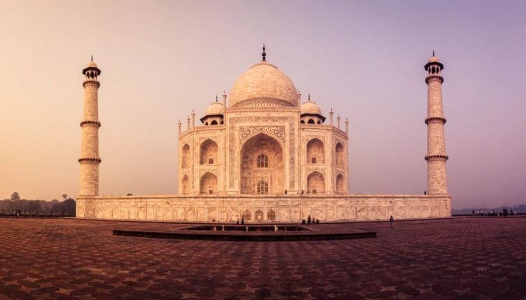 10 Facts that suggests Taj Mahal was built on a Shiva Temple